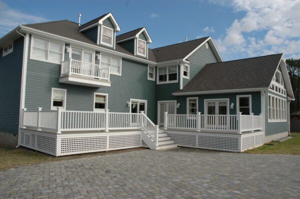 Vinyl Railing NJ, PVC Railing for Deck, Porch & Balcony New Jersey