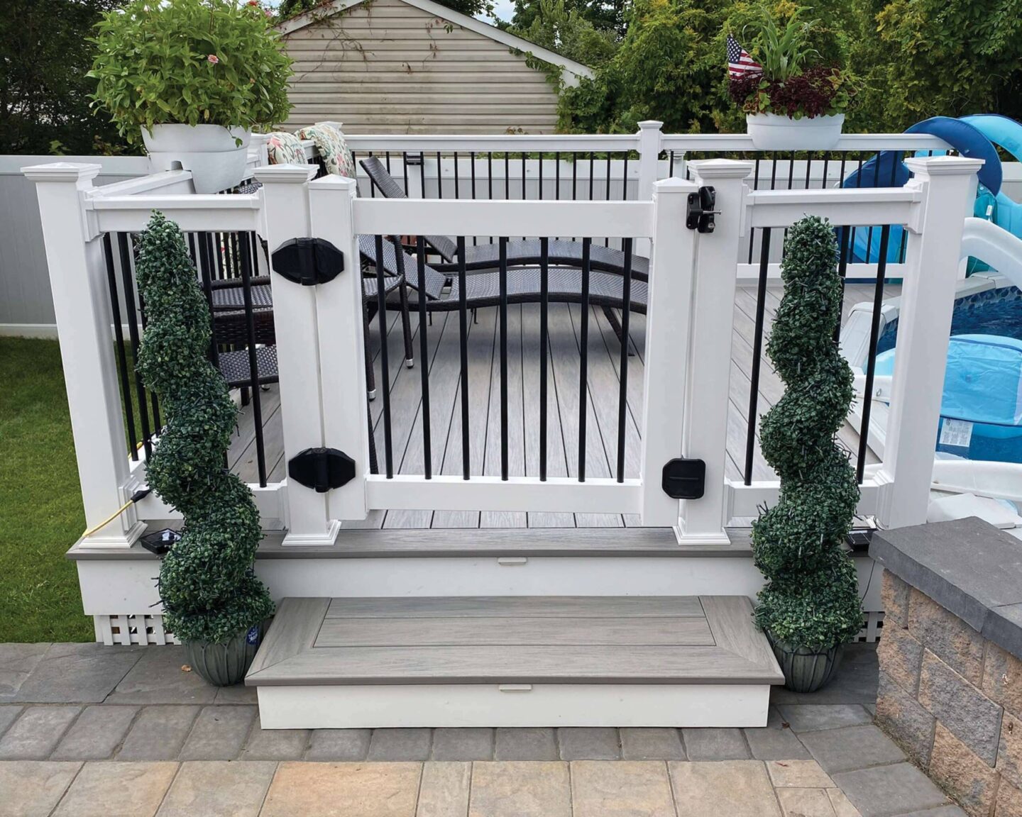 Vinyl Railing NJ, PVC Railing for Deck, Porch & Balcony New Jersey